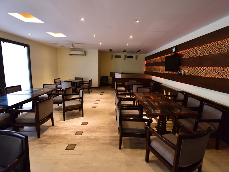Facilities at Jaipur Club